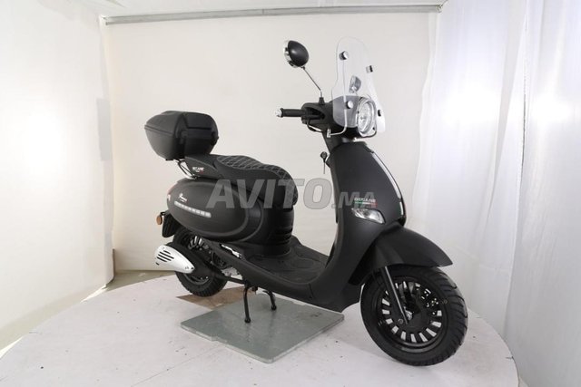 Becane Scooter Florence | Motos à Marrakech | Avito.ma