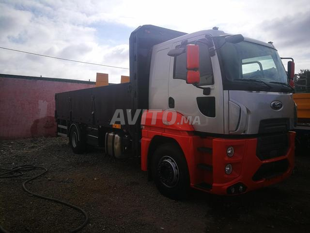 Camion Plateau FORD Cargo Quasi Neuf | Camions à Casablanca | Avito.ma