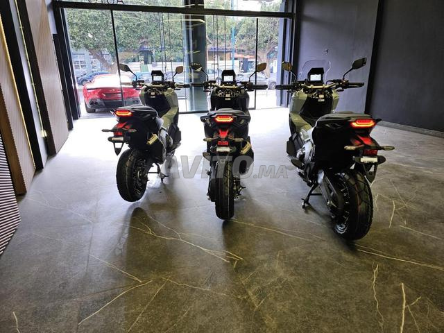 Honda X-ADV 750 PUCO BLUE(2024) | Motos à Casablanca | Avito.ma