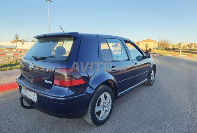 Volkswagen golf 4 | Voitures d'occasion à El Hajeb | Avito.ma