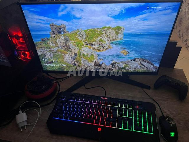 SETUP PC GAMER ECRAN SOURIS CLAVIER | Ordinateurs de bureau à ...