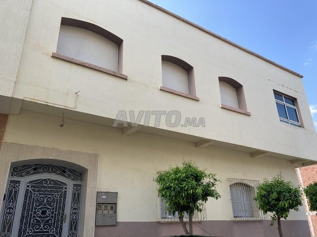 Maison 2 façades à vendre à Toulal | Maisons et Villas à Meknès | Avito.ma