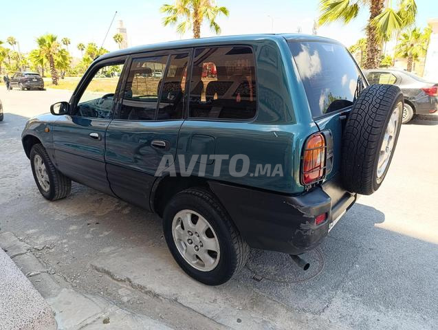 Toyota RAV 4 Essence Manuelle 1998 à Berrechid | Voitures d'occasion à Berrechid | Avito.ma