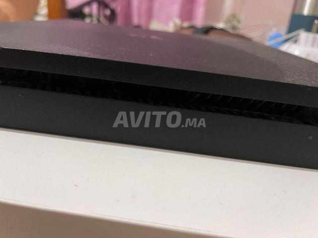 ps4 slim avec garantie et manette original | Gaming à Casablanca | Avito.ma