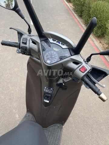 Sh 300 robot | Motos à Agadir | Avito.ma