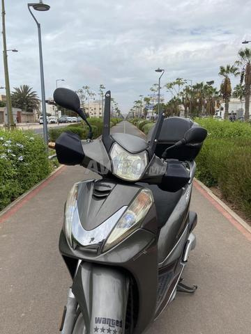 Sh 300 robot | Motos à Agadir | Avito.ma