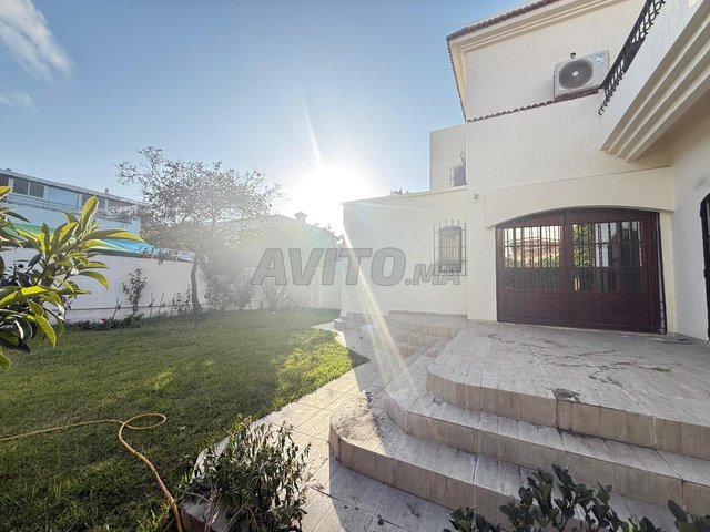 À louer – Villa de 650 m² à Hay Riad, Rabat | Villas et Riads à Rabat ...