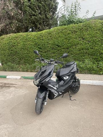 yamaha aerox 2015 | Motos à Fès | Avito.ma
