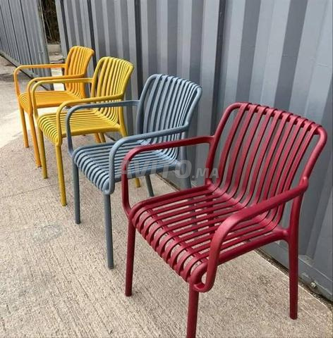 chaise et table café | Meubles à Casablanca | Avito.ma