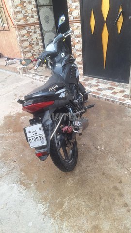 BECANE MODEL 2022 | Motos à Ouaouizeght | Avito.ma