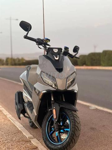 Moto Bécane R9 2025 | Motos à Temara | Avito.ma