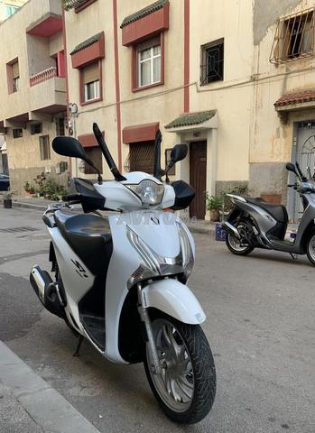 sh robot 125i | Motos à Rabat | Avito.ma