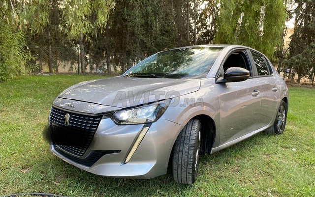 Peugeot 208 2022 | Voitures d'occasion à Fès | Avito.ma
