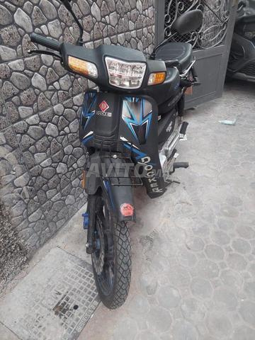 Docker c50 | Motos à Casablanca | Avito.ma