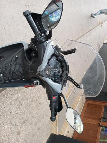 Spring bécne 2025 | Motos à Meknès | Avito.ma