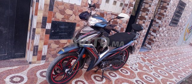 Moteur SANYA 1ère main et yad wahda | Motos à Guercif | Avito.ma