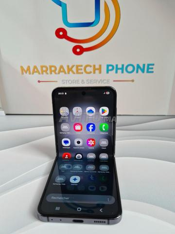 Samsung Zflip 5 5G 256jega 8ram Officiel | Smartphone et Téléphone à ...