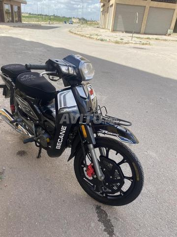 Moto 33 becane | Motos à Bouskoura | Avito.ma